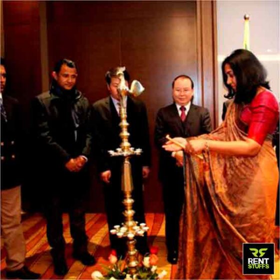 Traditional Oil Lamp for Rent in Colombo | Rent Stuffs